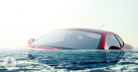 How to Escape a Sinking Vehicle is Something That Everyone Should Know ...