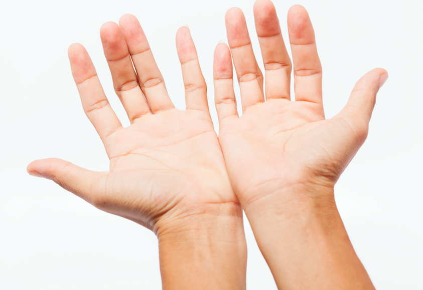 8 Signs to Look Out For in Hand Pain and Problems : The Hearty Soul 8 Signs to Look Out For in Hand Pain and Problems : The Hearty Soul