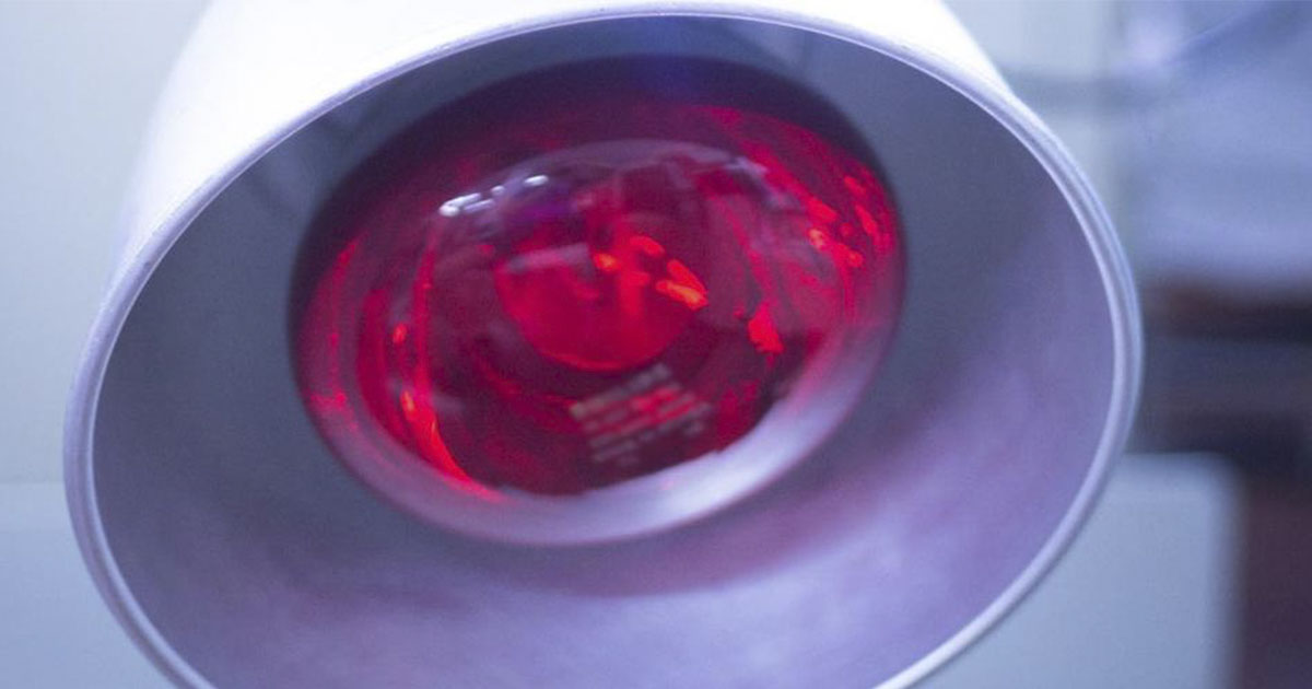 The Benefits of Red Light and Near-Infrared Light Therapy