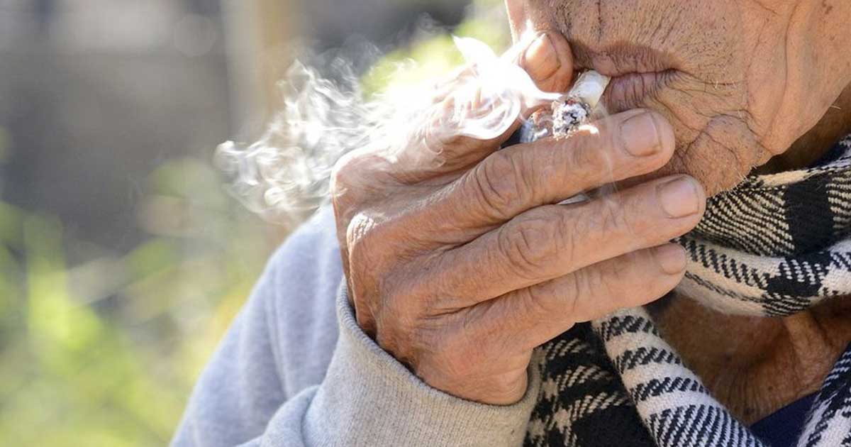 Why Some Heavy Smokers Manage To Avoid Lung Cancer Against The Odds