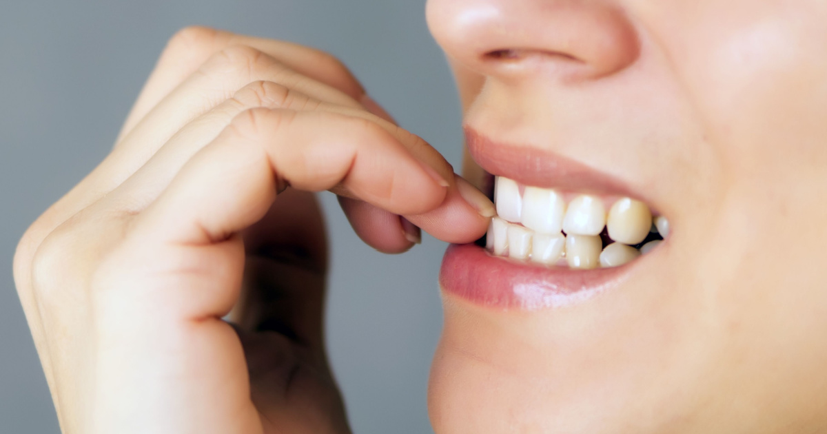 10 Reasons Your Nails are Peeling and Flaking