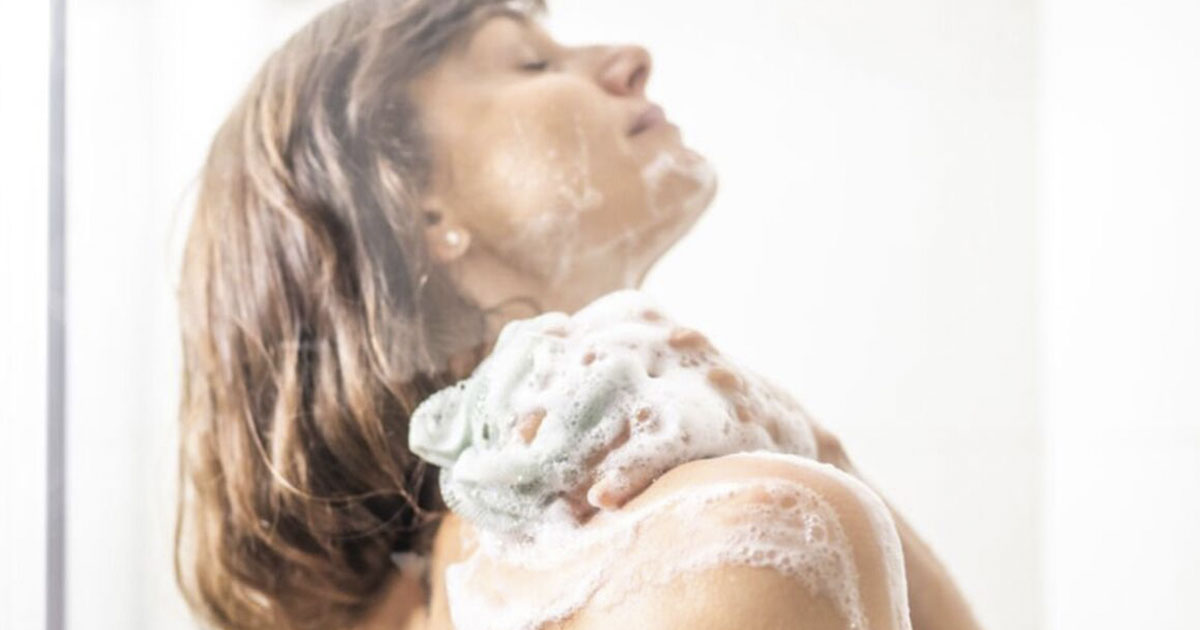 Dermatologist Warns of Mistake You’re Making in the Shower : The Hearty ...