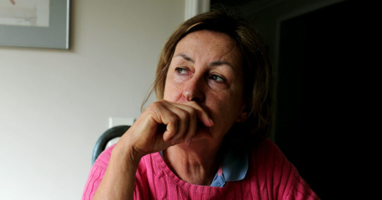 Concealed Depression: 13 Signs of Depression and How to Spot Them : The ...