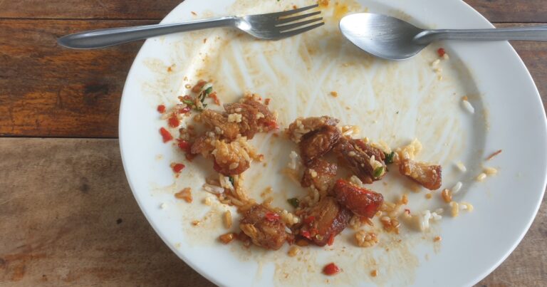 Body Signals: 9 Signs That Your Body is Crying for Help