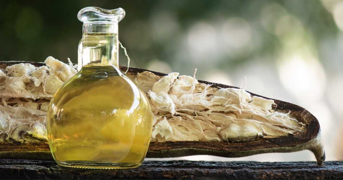 21 of the Best Natural Oils for Your Skin and Hair (Benefits and How to ...
