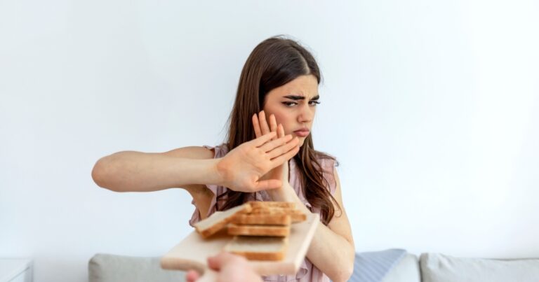 16 Alarming Symptoms of Celiac Disease : The Hearty Soul