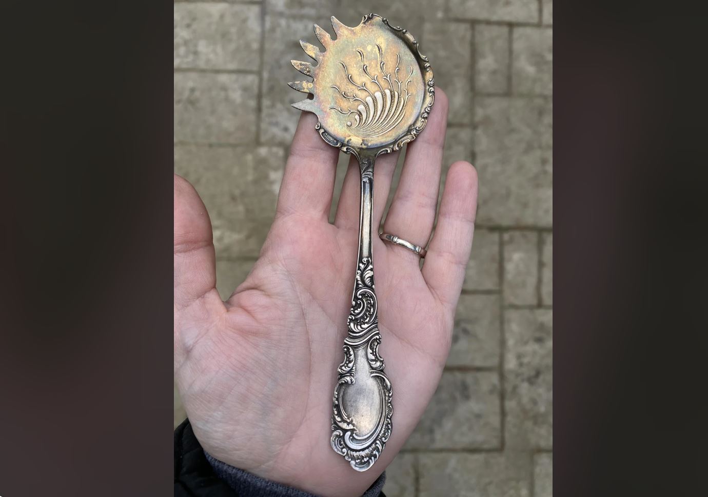 People Are Asking for Help in Identifying Strange Objects, and Some of Them Are Plain Weird ...