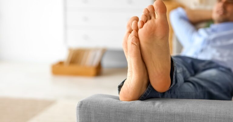 These 5 foot exercises can relieve uncomfortable back, hip and knee ...