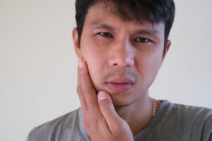 Parotitis: Signs, Symptoms, and Treatment