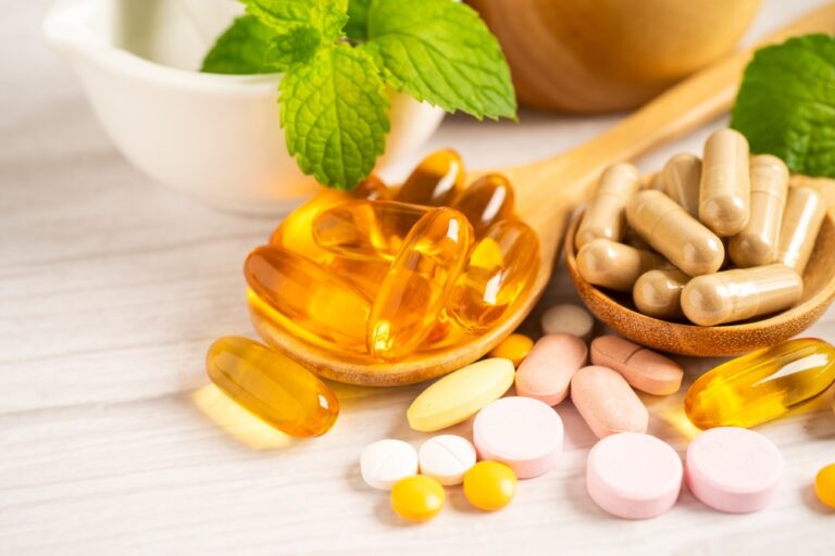27 Signs Of Vitamin A Toxicity