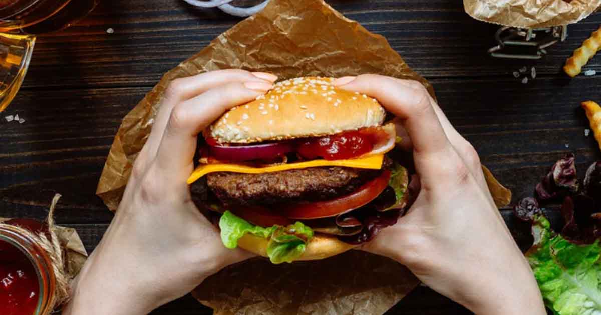 6 Long-Term Side Effects of Eating Burgers