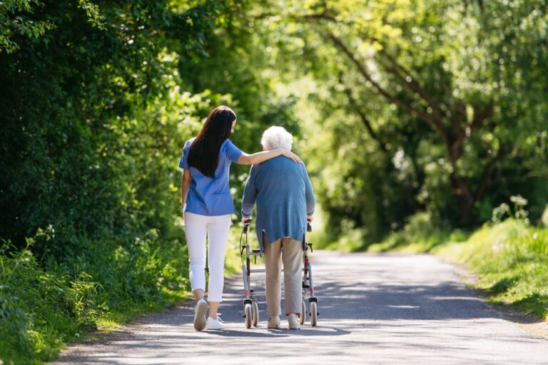 End-of-Life Care: 3 Phrases To Comfort Someone Who Is Dying