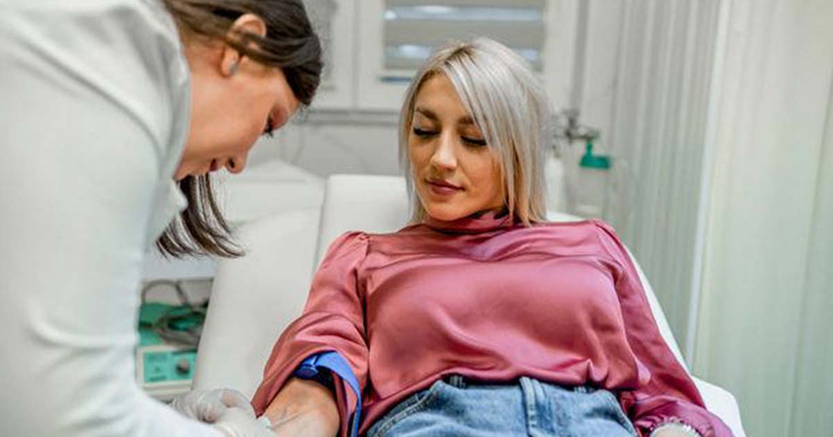 6 Things To Do Before Getting a Blood Test, According to Doctors