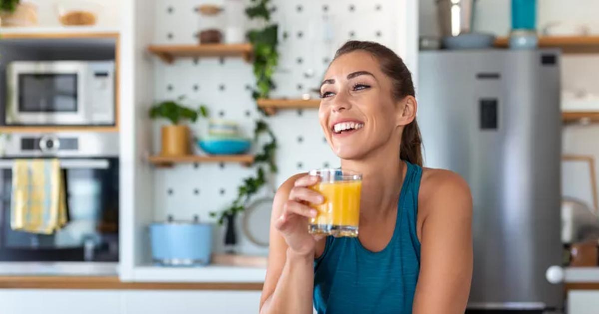 15+ Drinks to Boost Brain Function, According to Experts