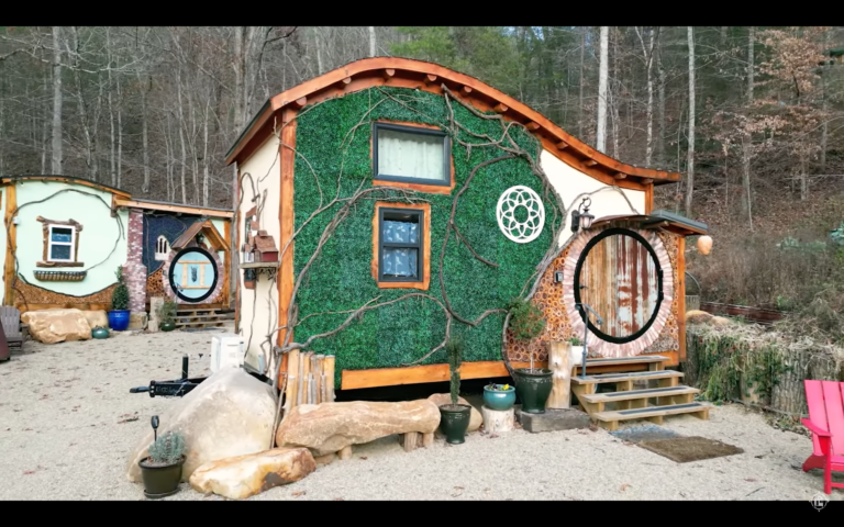 Tiny Homes Based on Hobbit Houses. Check them Out