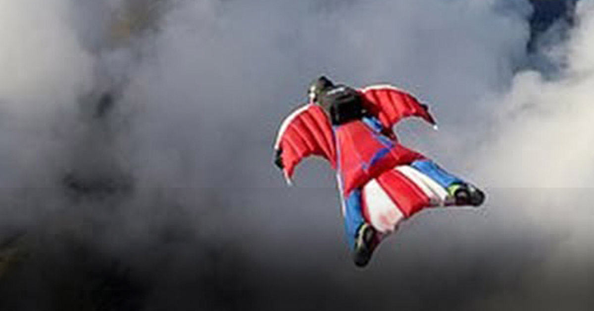 Wingsuit Daredevil Decapitated by Plane Wing After Pilot Misjudges ...