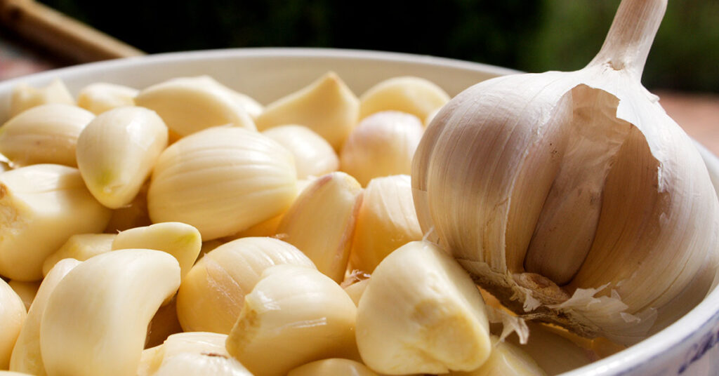 The Best Way To Eat Garlic For Maximum Health Benefits