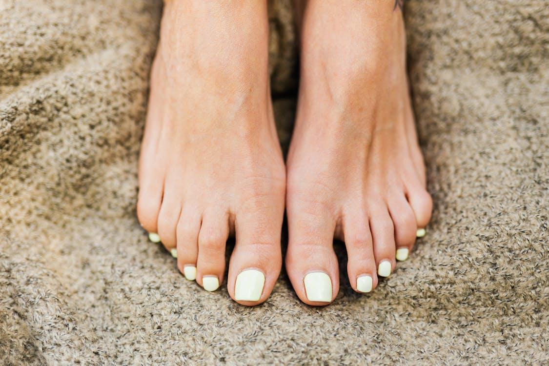 Thick Toenails: Treatments and Home Remedies