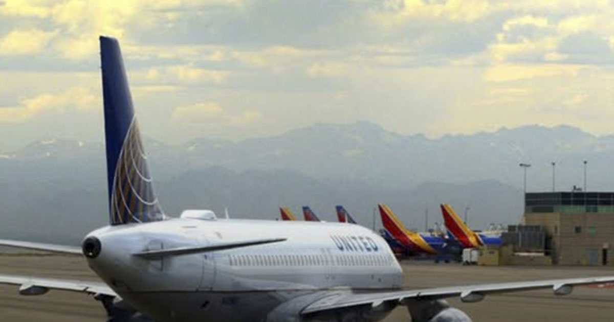 FAA Communication Failure Hits Denver, Pilots Lose Contact