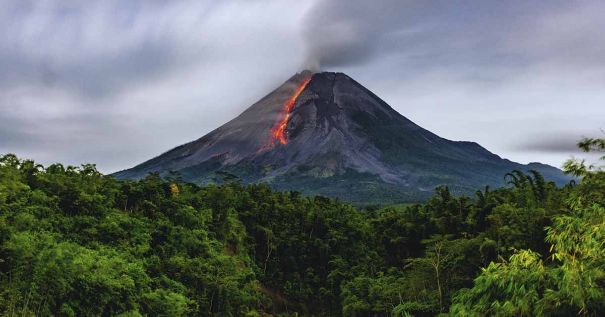 React to Volcano Activity Before Eruptions, NASA Finds