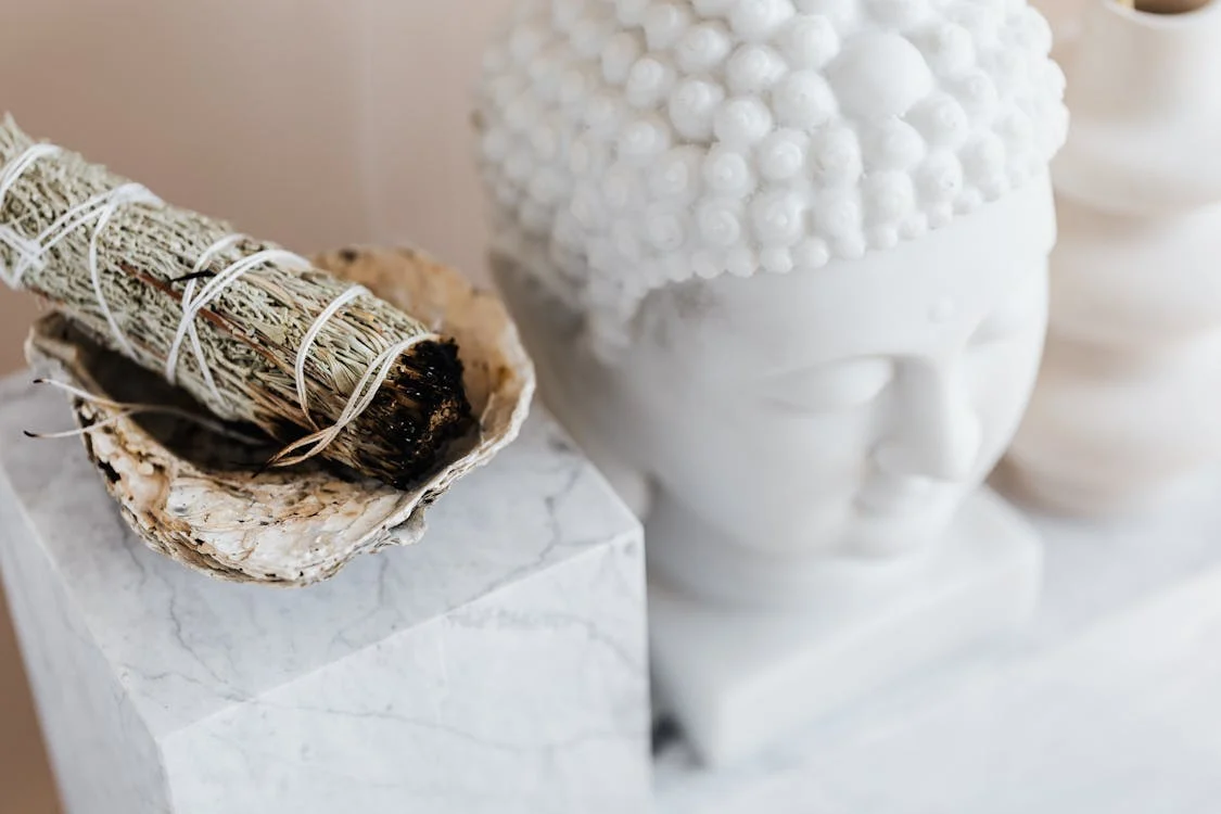 What Science Says About Smudging Sage and Air Purification