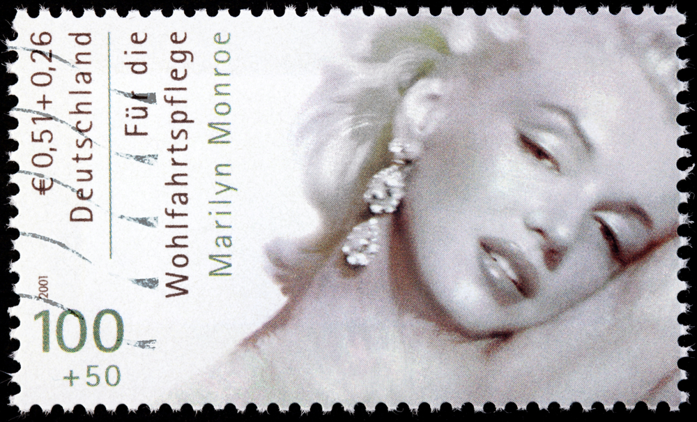 60 Years Later, Coroner for Marilyn Monroe’s Autopsy Makes Stunning ...