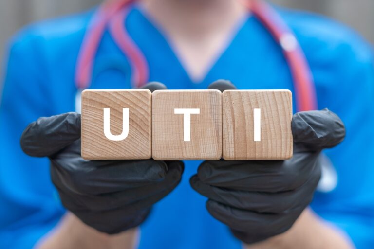 UTIs: Symptoms, Treatment, and Natural Support for Urinary Health