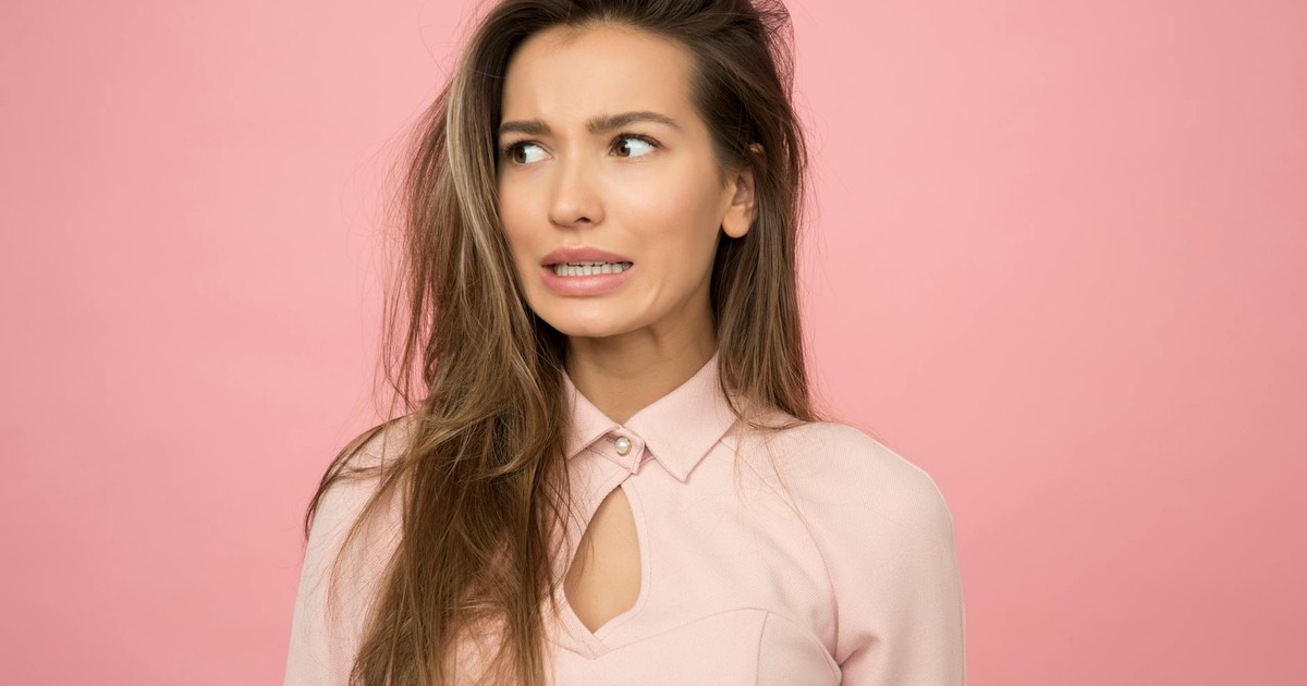 12 Signs of Emotional Neglect in Adulthood and How It Shapes Behavior